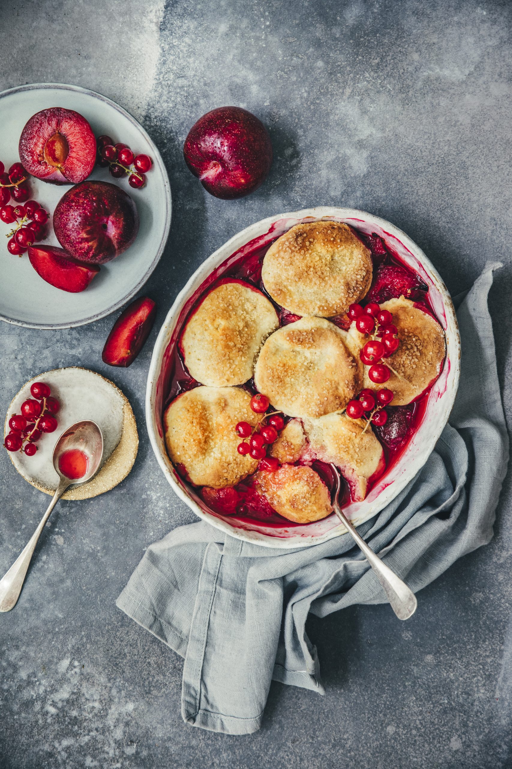 Recette cobbler aux prunes - fresh. Au service du goût
