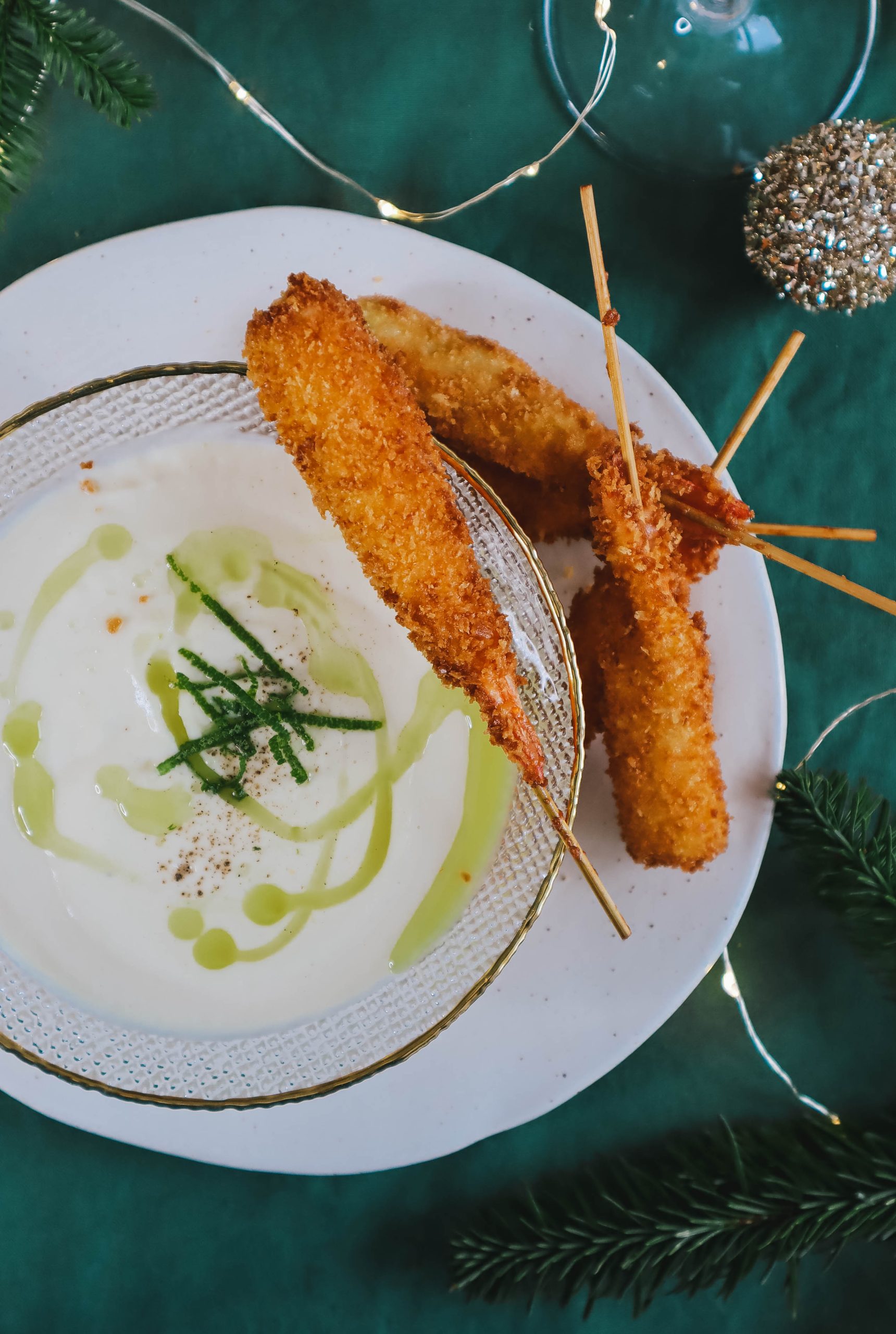Recette velouté de chou fleur, crevette panée & huile au combava